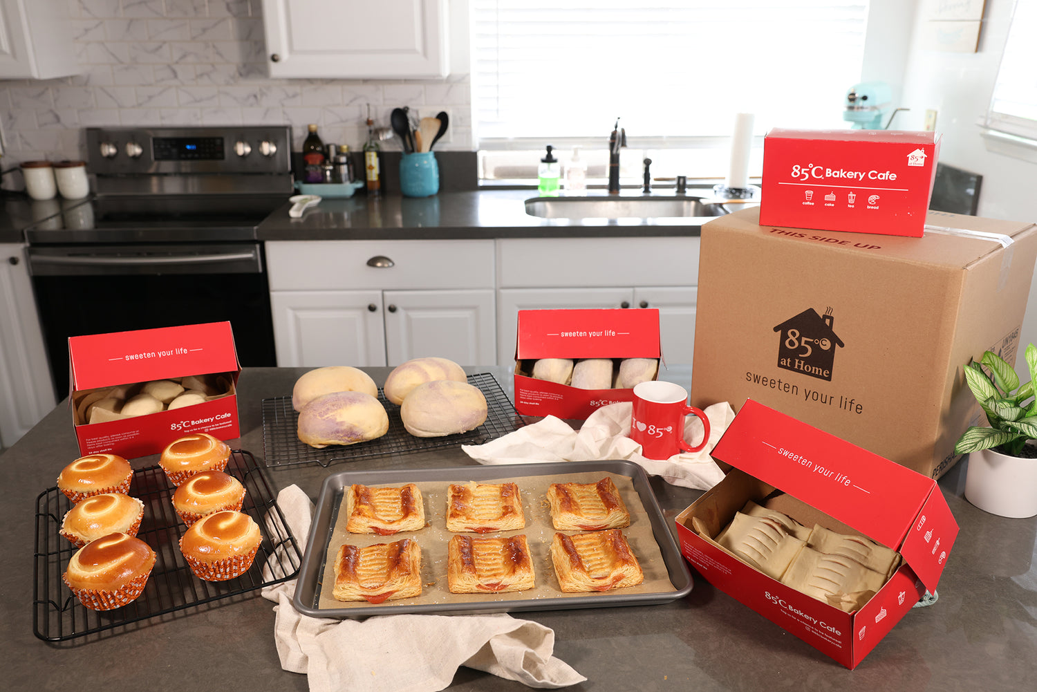 85°C at Home – 85°C Bakery Cafe